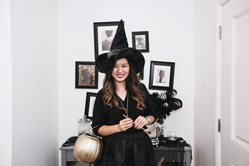 5 Stylish Halloween Costumes for Women | SandyALaMode