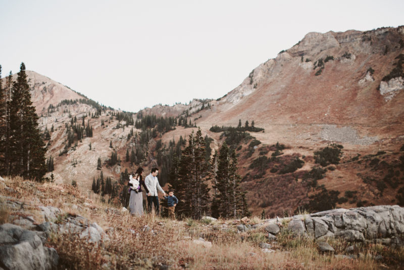 Fall Family Photos in the Utah Mountains | SandyALaMode