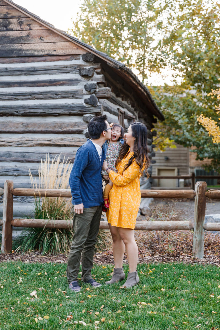 A Little Fall Family Picnic (And A How To)! | SandyALaMode