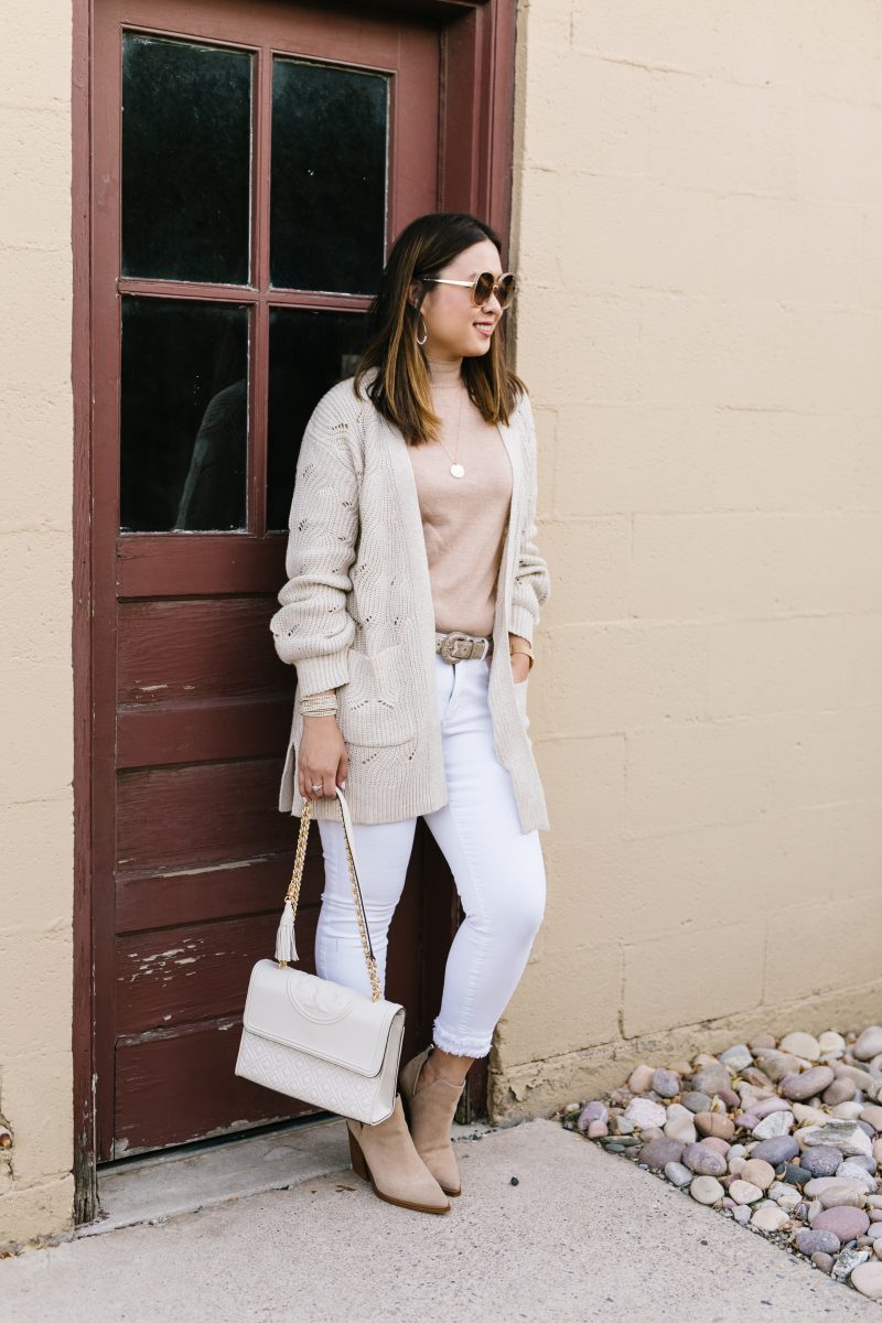 25+ Easy Thanksgiving Outfit Ideas | SandyALaMode