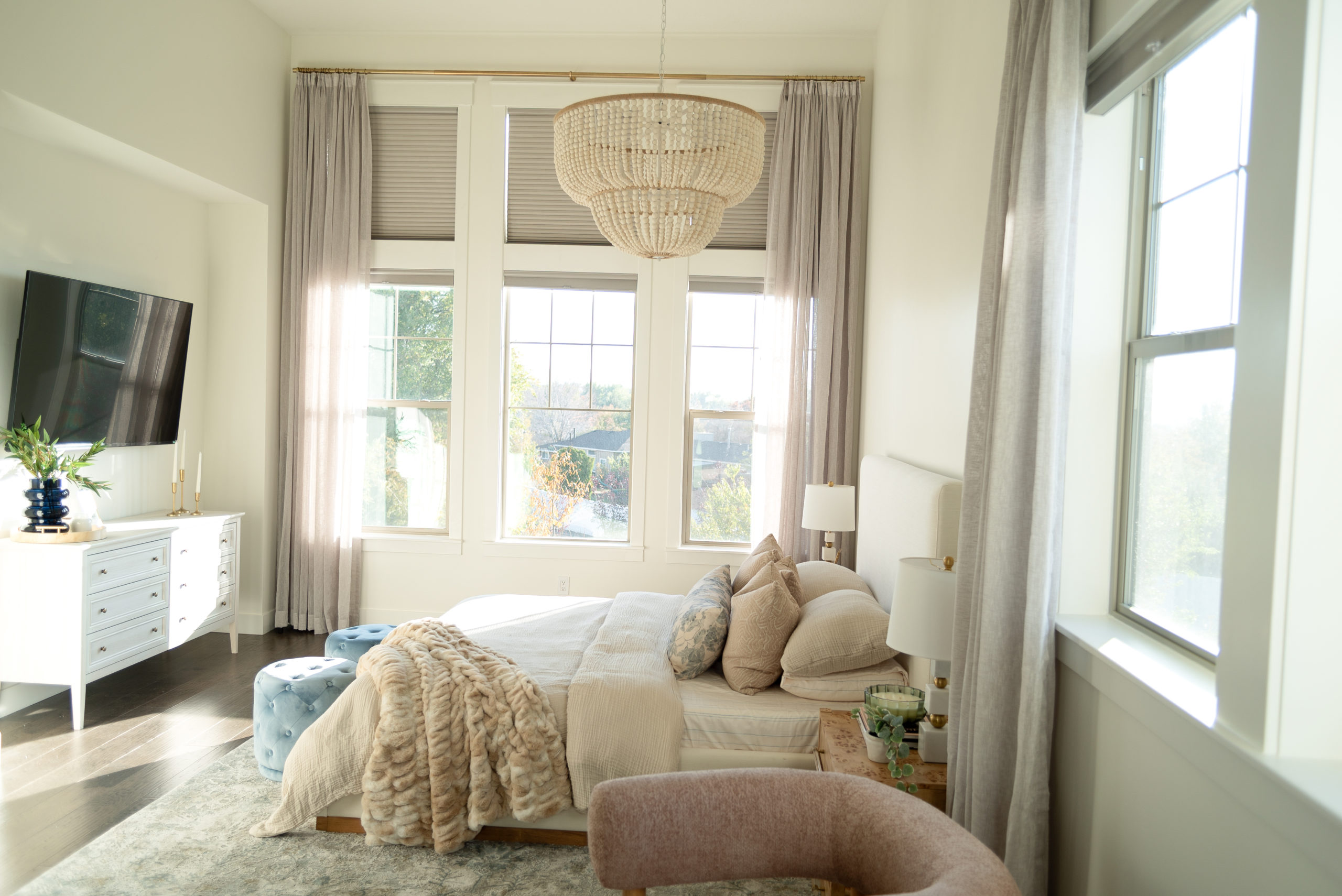 Styled Spaces & Simple Solutions | SandyALaMode